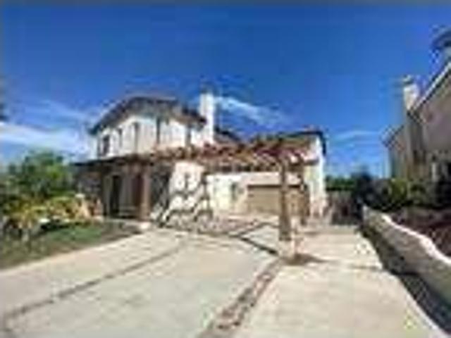 7 bedroom in Corona California 92881