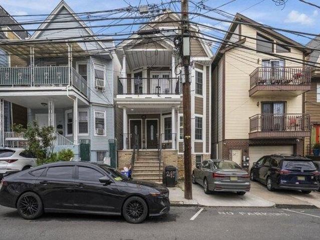 7 bedroom, Jersey City NJ 07304 LS101632192