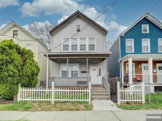 7 bedroom, Orange NJ 07050 104149642