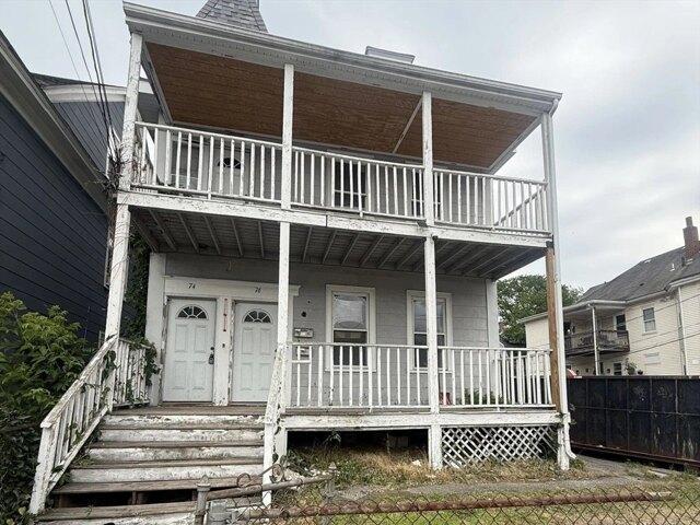 7 bedroom, Lowell MA 01854 104408159