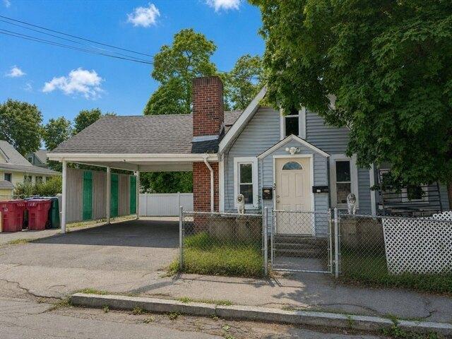 7 bedroom, Lowell MA 01854 104539689