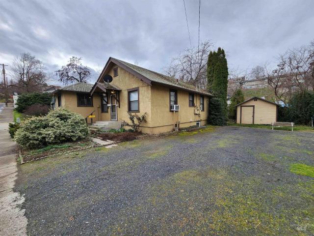 7 bedroom, Lewiston ID 83501 88513940