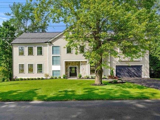 7 bedroom, Lexington MA 02420 102959397