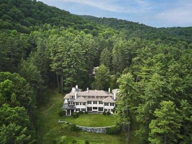 7 bedroom, Lenox MA 01240 102478116