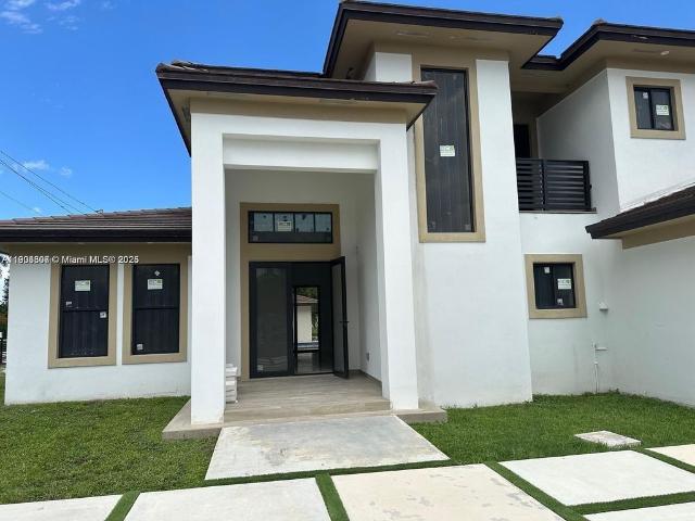 7 bedroom luxury Villa for rent in Miami Terrace Mobile Home, Florida