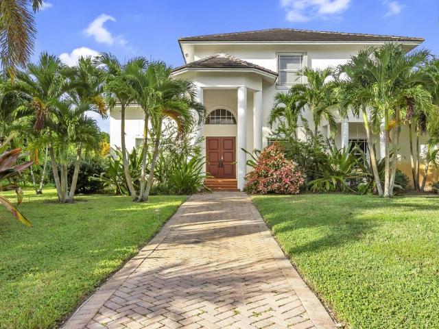 7 bedroom luxury Villa for rent in Aventura, Florida