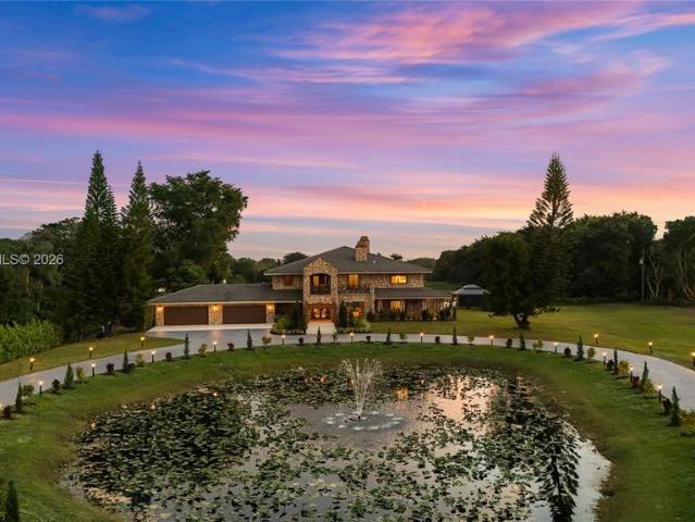 7 bedroom luxury Villa for rent in Davie, United States