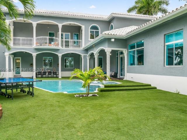 7 bedroom luxury Villa for sale in Miami Terrace Mobile Home, United States