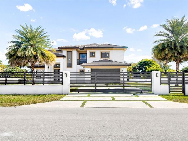 7 bedroom luxury Villa for sale in Miami Terrace Mobile Home, United States