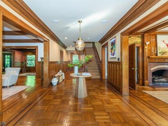 7 bedroom, Mountain Lakes NJ 07046 104374803