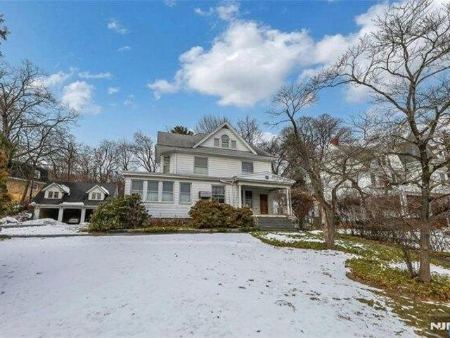 7 bedroom, Montclair NJ 07042 103124740