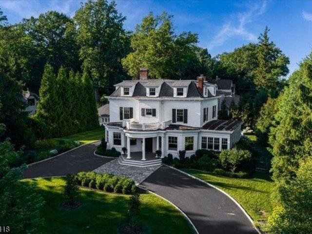 7 bedroom, Montclair NJ 07042 104192137