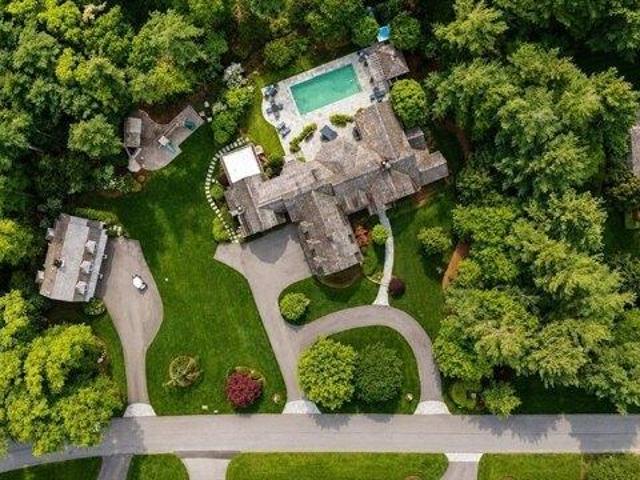 7 bedroom, Mattapoisett MA 02739 105080141