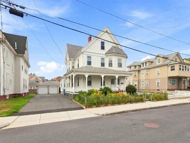 7 bedroom, Malden MA 02148 105060857