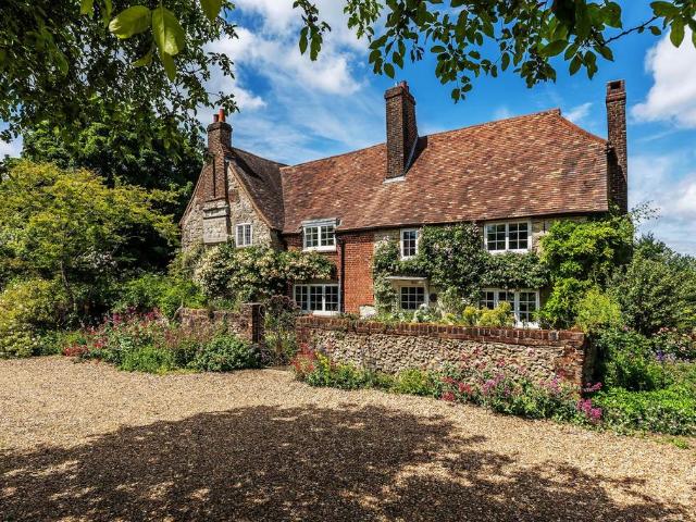 7 bedroom detached house for sale