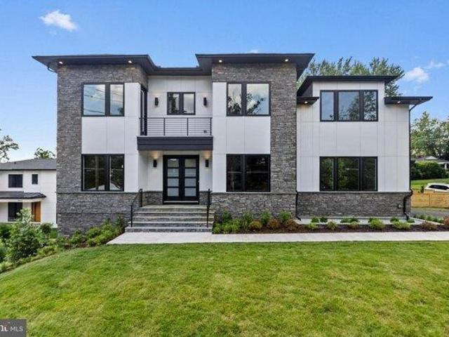 7 bedroom, McLean VA 22101 LS93773275