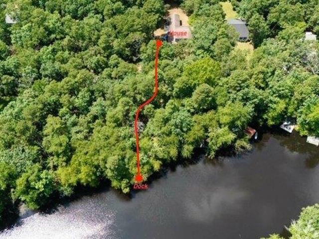 7 bedroom, Medford NJ 08055 105232159