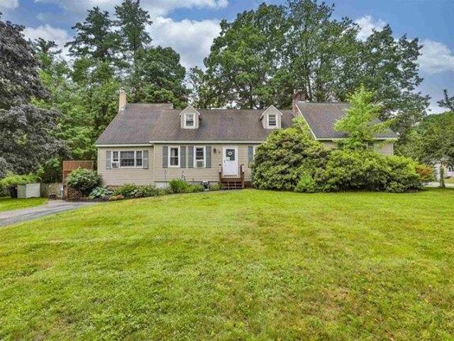 7 bedroom, Merrimack NH 03054 104570893