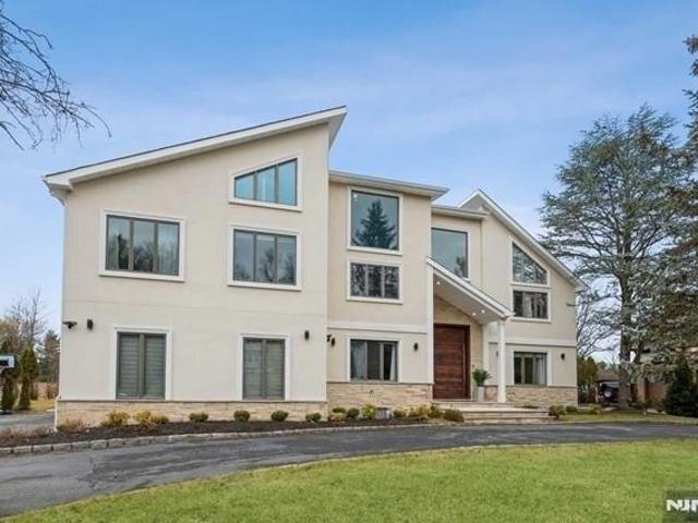 7 bedroom, North Caldwell NJ 07006 102799507