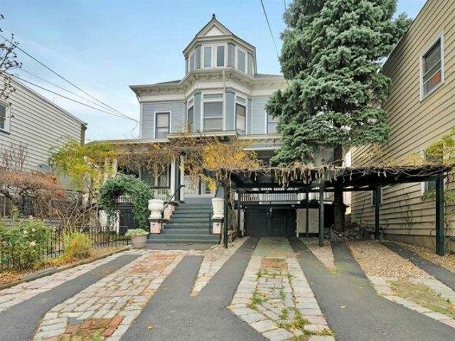 7 bedroom, North Bergen NJ 07047 102478844