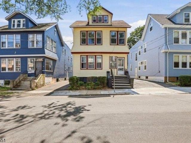 7 bedroom, Newark NJ 07106 104849957