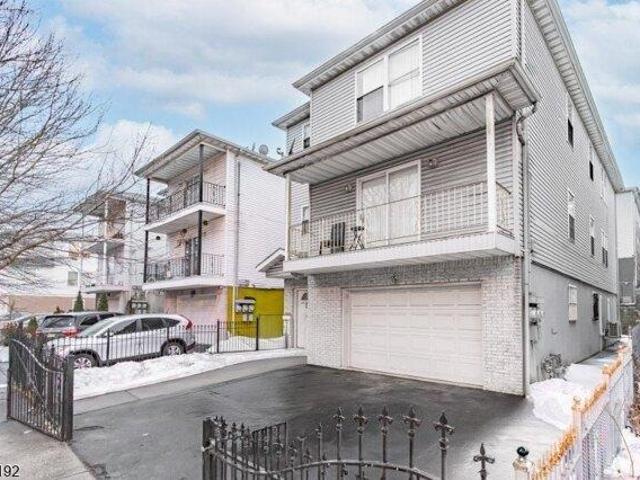 7 bedroom, Newark NJ 07107 102762506