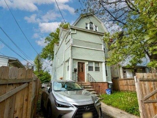 7 bedroom, Newark NJ 07112 104191386