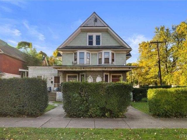 7 bedroom, Niagara Falls NY 14301 100320869