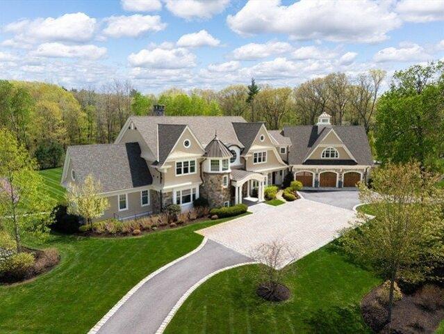 7 bedroom, Southborough MA 01772 103019751