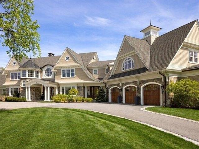 7 bedroom, Southborough MA 01772 104477968