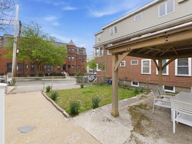 7 bedroom, Somerville MA 02143 LS103020101