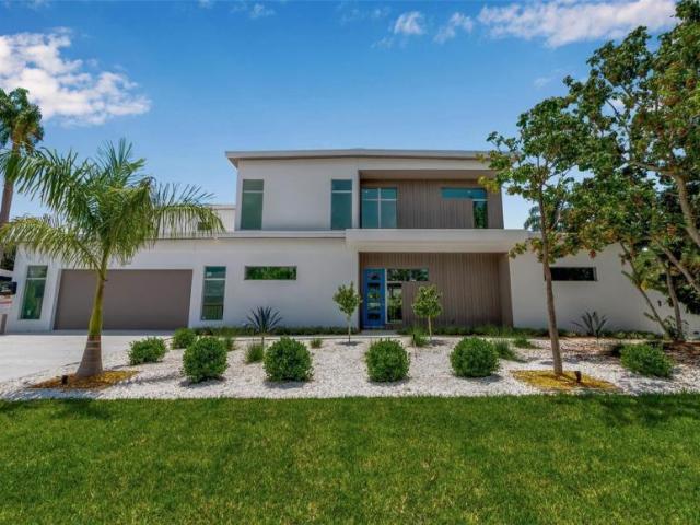 7 bedroom, Sarasota FL 34239 LS102395472