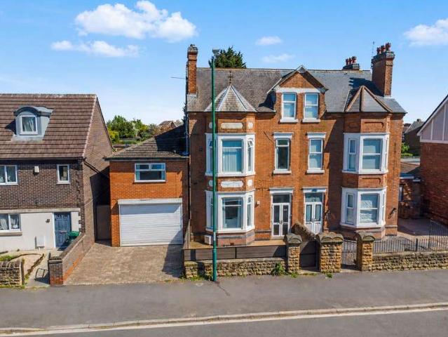 7 Bedroom Semi Detached House