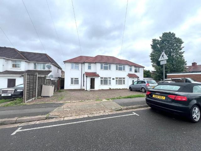 7 bedroom semi detached house to rent