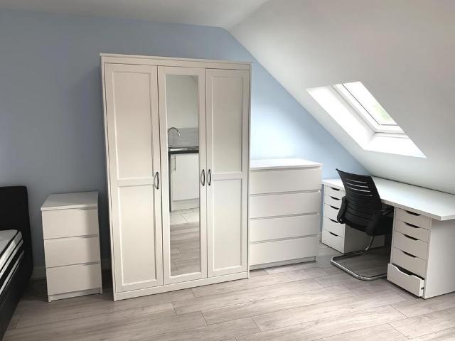 7 bedroom semi detached house to rent