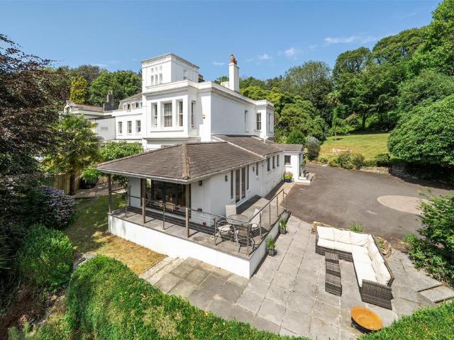 7 bedroom semi detached house for sale