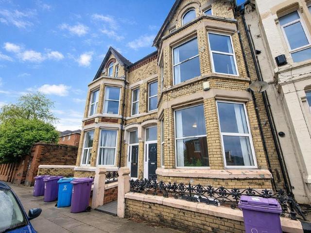 7 bedroom semi detached house for sale