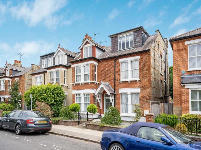 7 bedroom semi detached house for sale