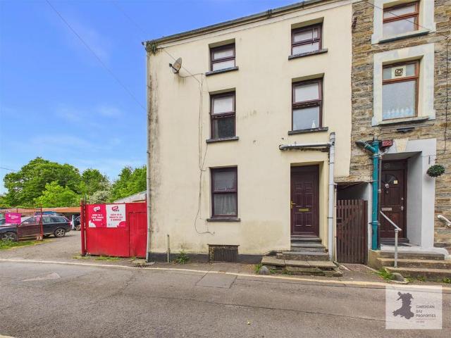 7 bedroom semi detached house for sale