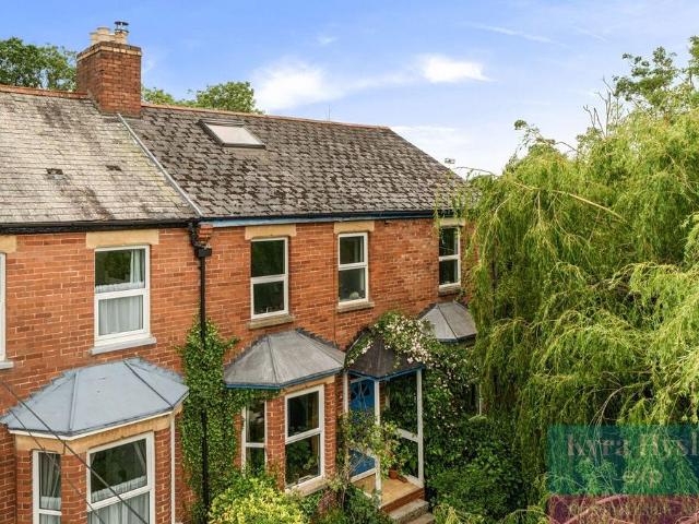 7 bedroom semi detached house for sale
