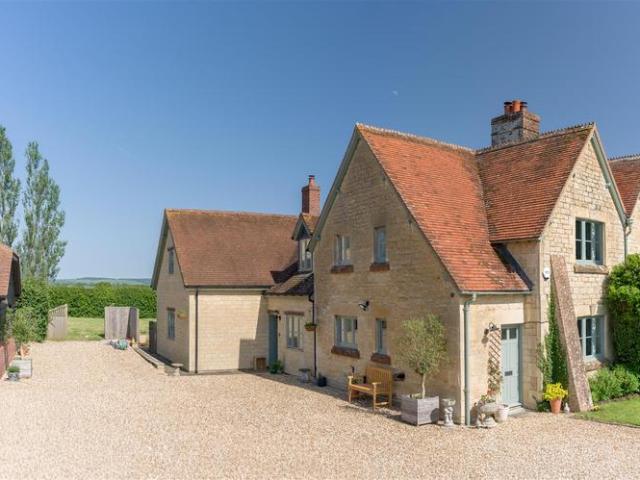 7 bedroom semi detached house for sale