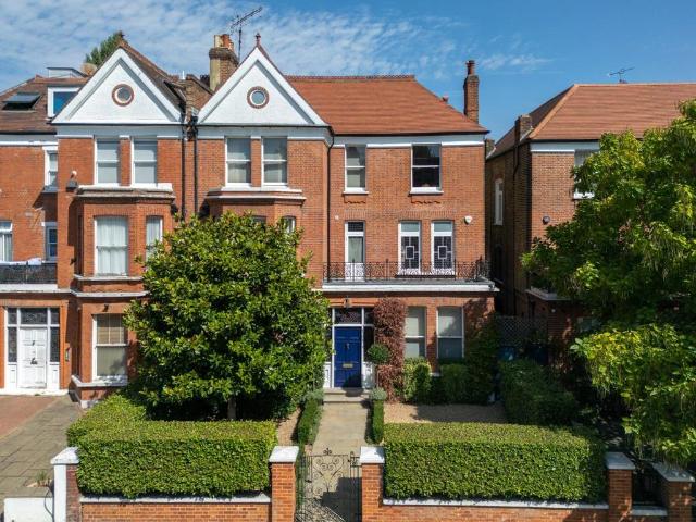 7 bedroom semi detached house for sale