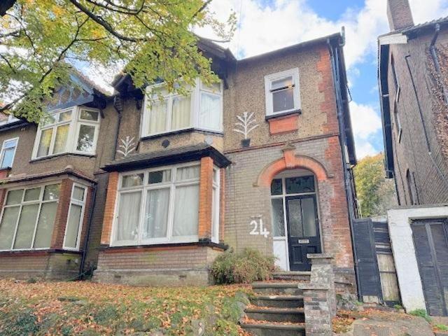 7 bedroom semi detached house for sale