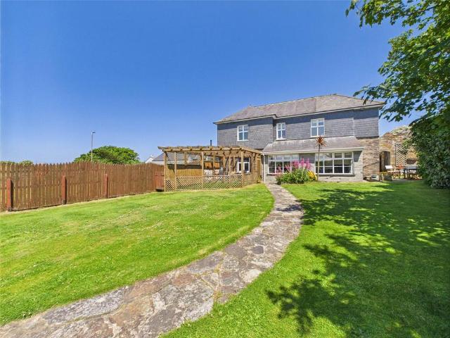 7 bedroom semi detached house for sale