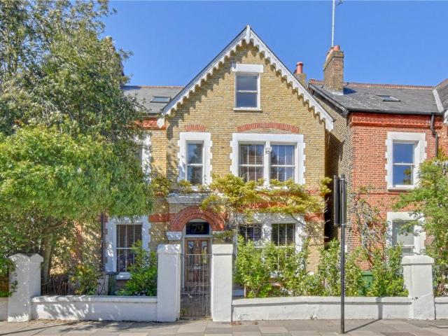 7 bedroom semi detached house for sale