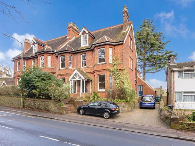 7 bedroom semi detached house for sale