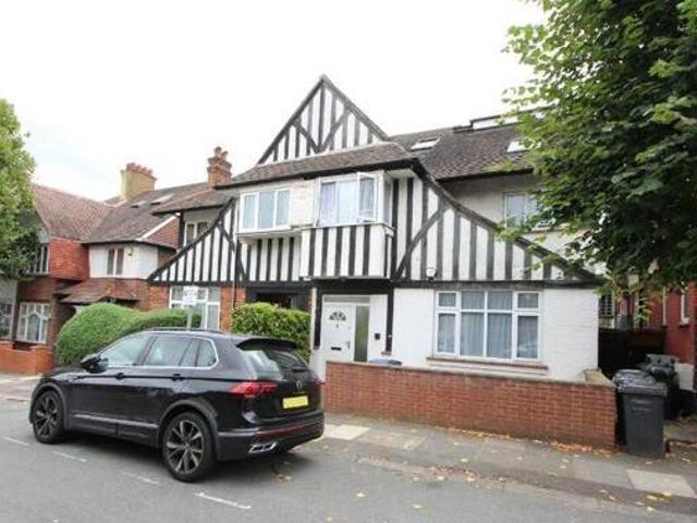 7 Bedroom Semi detached House For Sale In London