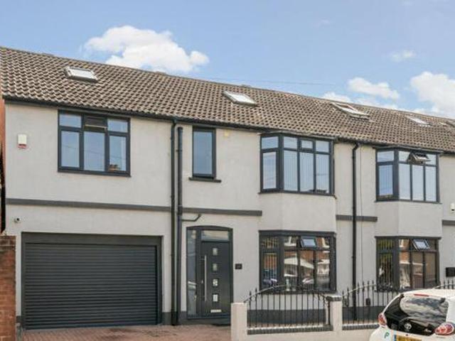 7 Bedroom Semi detached House For Sale In Luton