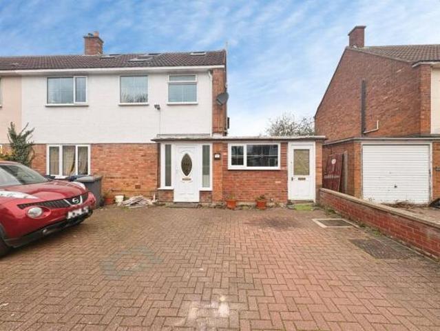 7 bedroom semi detached house for sale in Montgomery Road, Cambridge, CB4
