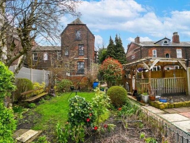 7 bedroom semi detached house for sale in New Lane, Eccles, M30